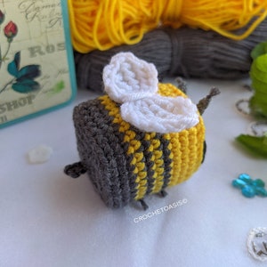 Minecraft Bee CROCHET PATTERN, Amigurumi Bee, Bee Crochet Pattern, Bee ...
