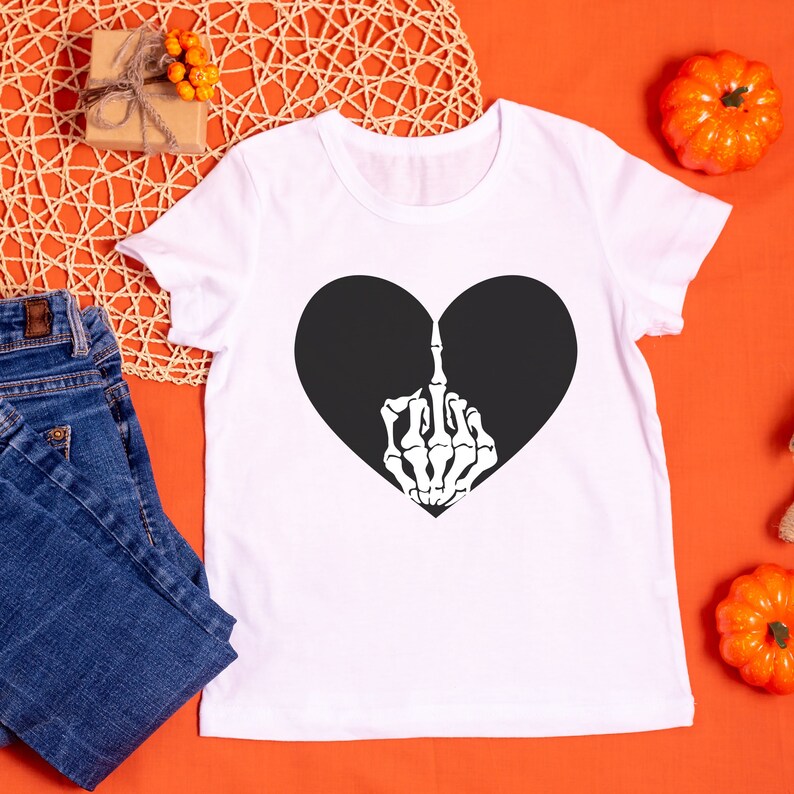 Skeleton Heart Middle Finger Design-halloween SVG and PNG - Etsy