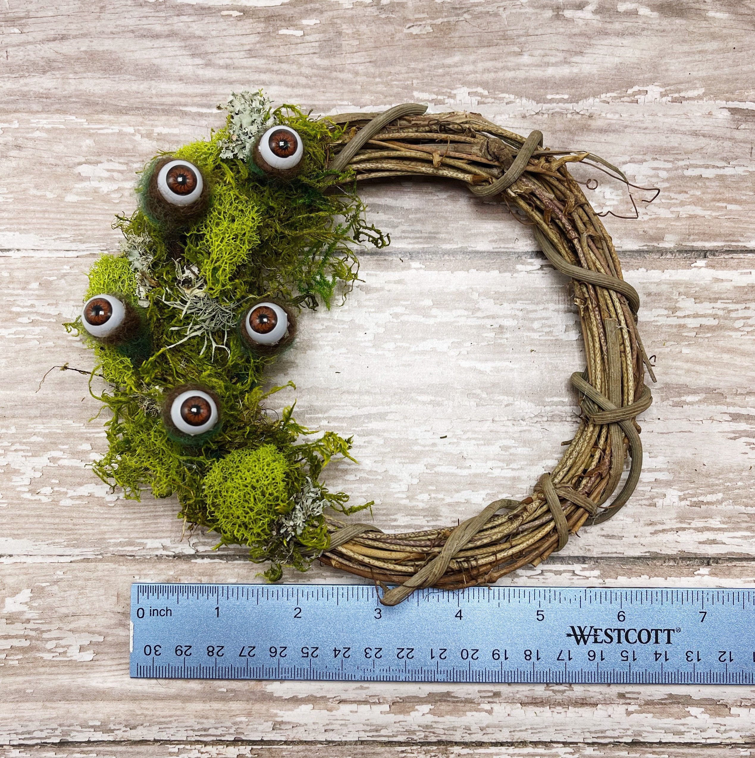 Small 6 Eye Lichen Wreath Labyrinth Movie Gift Idea Creepy | Etsy