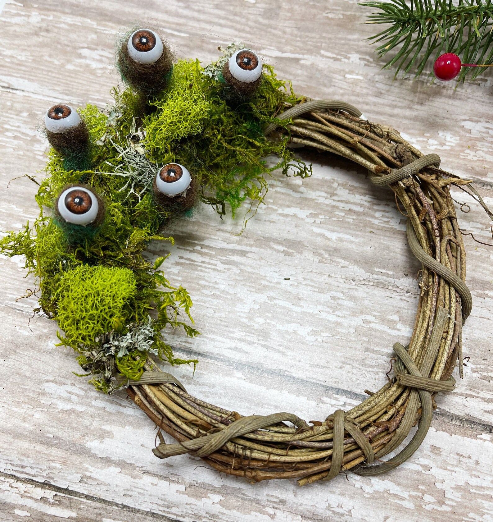 Small 6 Eye Lichen Wreath Labyrinth Movie Gift Idea Creepy | Etsy