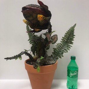 Audrey II / 2 Replica Movie Prop Little Shop of Horrors Halloween ...