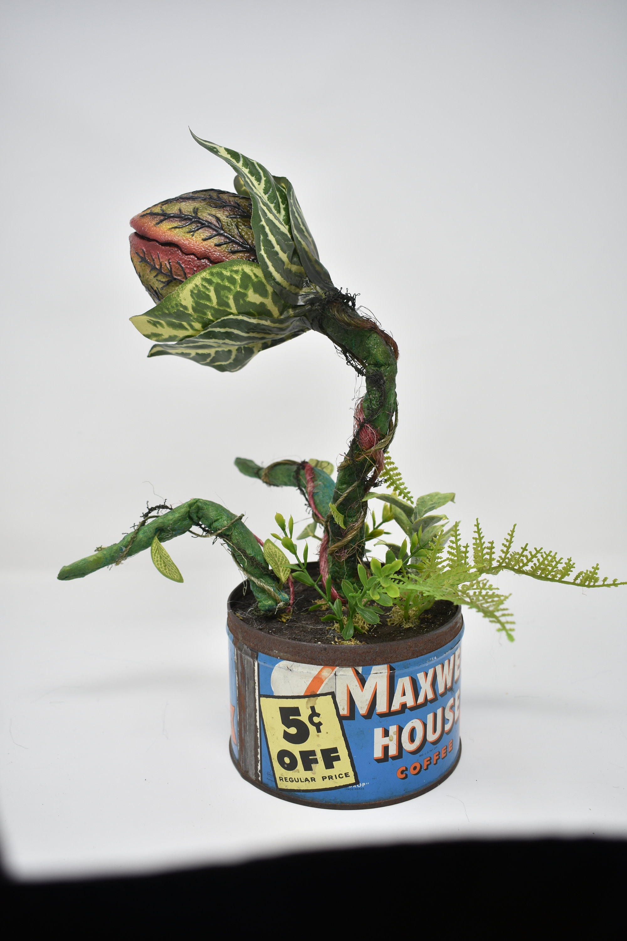 Deluxe Baby Audrey II Replica Prop Display From "little Shop of Horrors ...