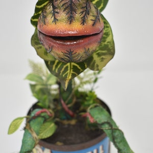 Deluxe Baby Audrey II Replica Prop Display From little - Etsy UK