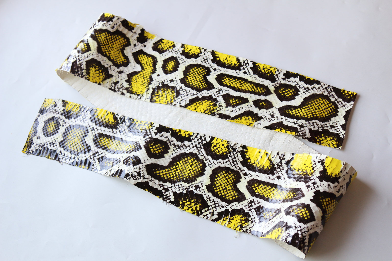 Cobra SNAKESKIN SNAKE SKIN hide tanned Burmese Python Print 2 | Etsy