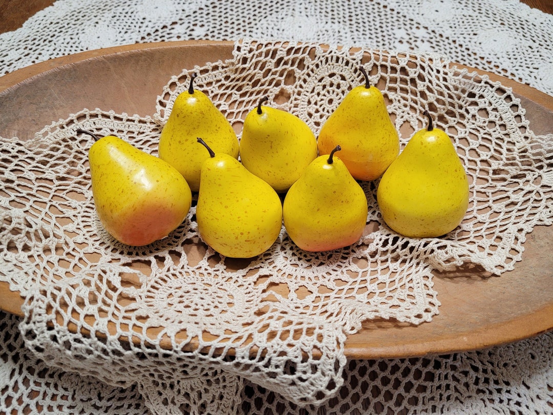 Set of 7 Faux Artificial Pears Fake Home Staging, Theater Movie Props ...