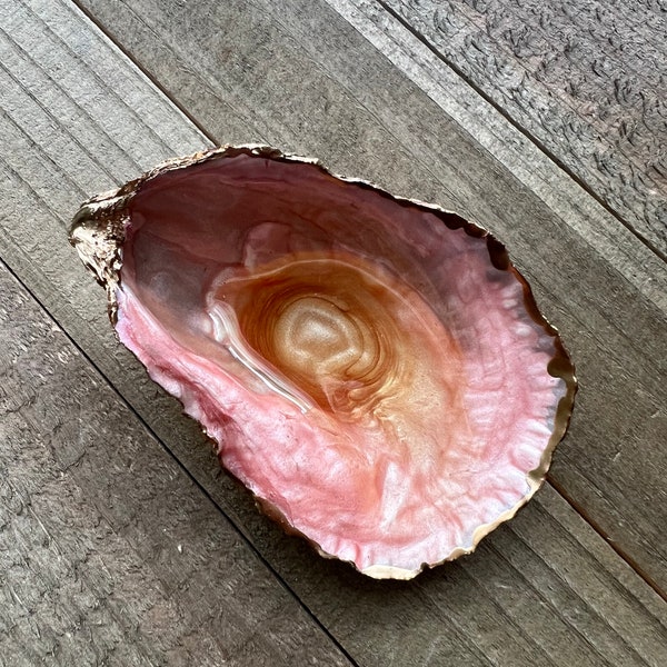 Painted Oyster Shells - Etsy