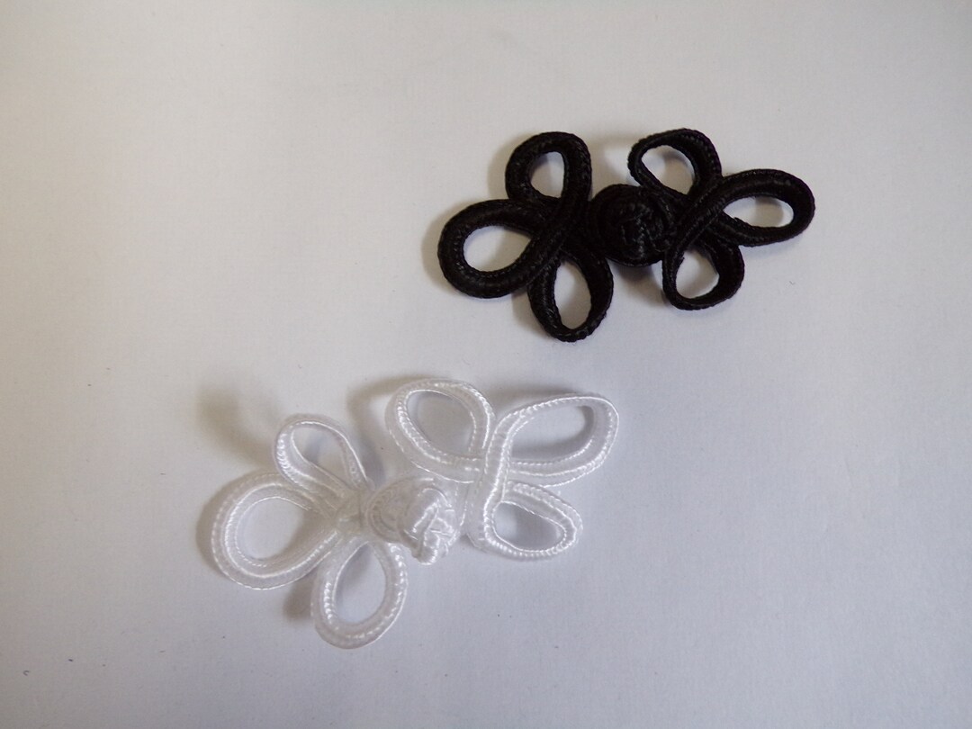 Frog Closure Buttons, Chinese Buttons in Black and White, Braid Frog ...