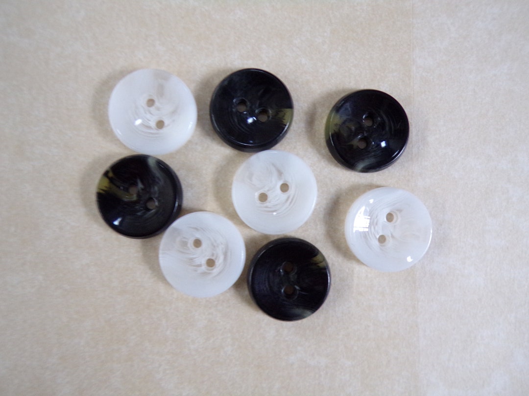 Marble Buttons in 2 Colours, 2-hole Buttons 18mm (28L) - Etsy