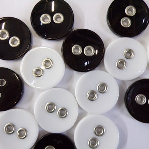 26mm Black and White Buttons, 2-hole Flat Buttons for Coat, Costume ...
