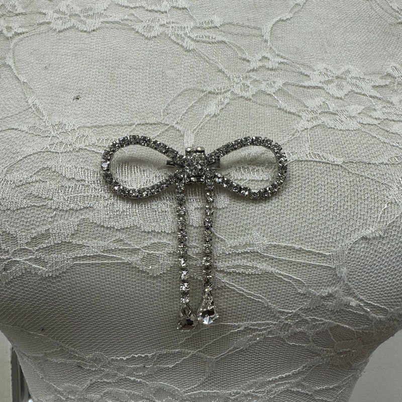 Bow Brooch - Etsy