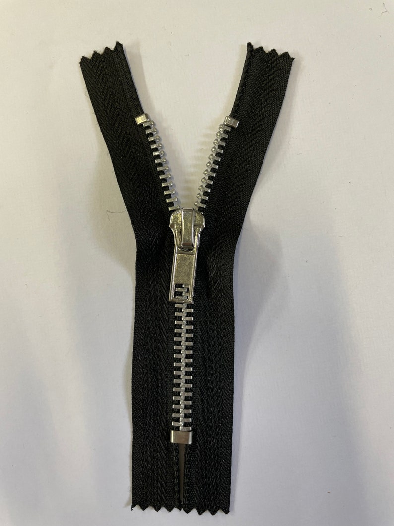 No. 5 Black, Metal Zips, Closed End Zips, 4"-30”, Branded Zips, Zips ...