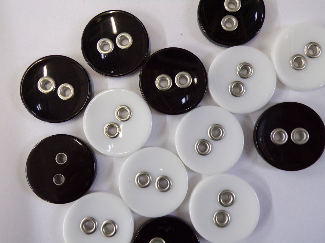26mm Black and White Buttons, 2-hole Flat Buttons for Coat, Costume ...