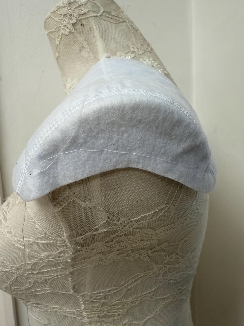 Extreme Shoulder Pads, Robust Shoulder Pads, Fabric Shoulder Pads ...