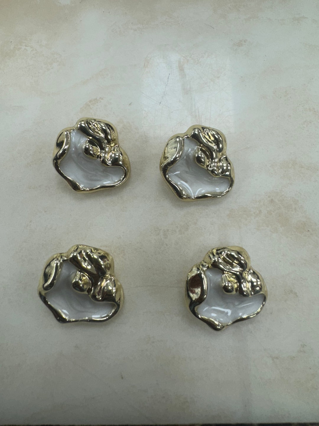 Oyster Button, Oyster, Metal Buttons, Gold Buttons, Gold White Buttons ...