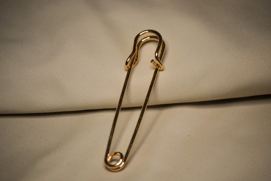 Gold Brooch Pin, Gold Pin, Brooch, Decorative Pin, Plain Gold-coloured ...