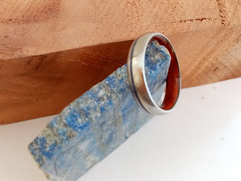 California Redwood Ring: Titanium Wedding Band With Lapis Lazuli - Etsy