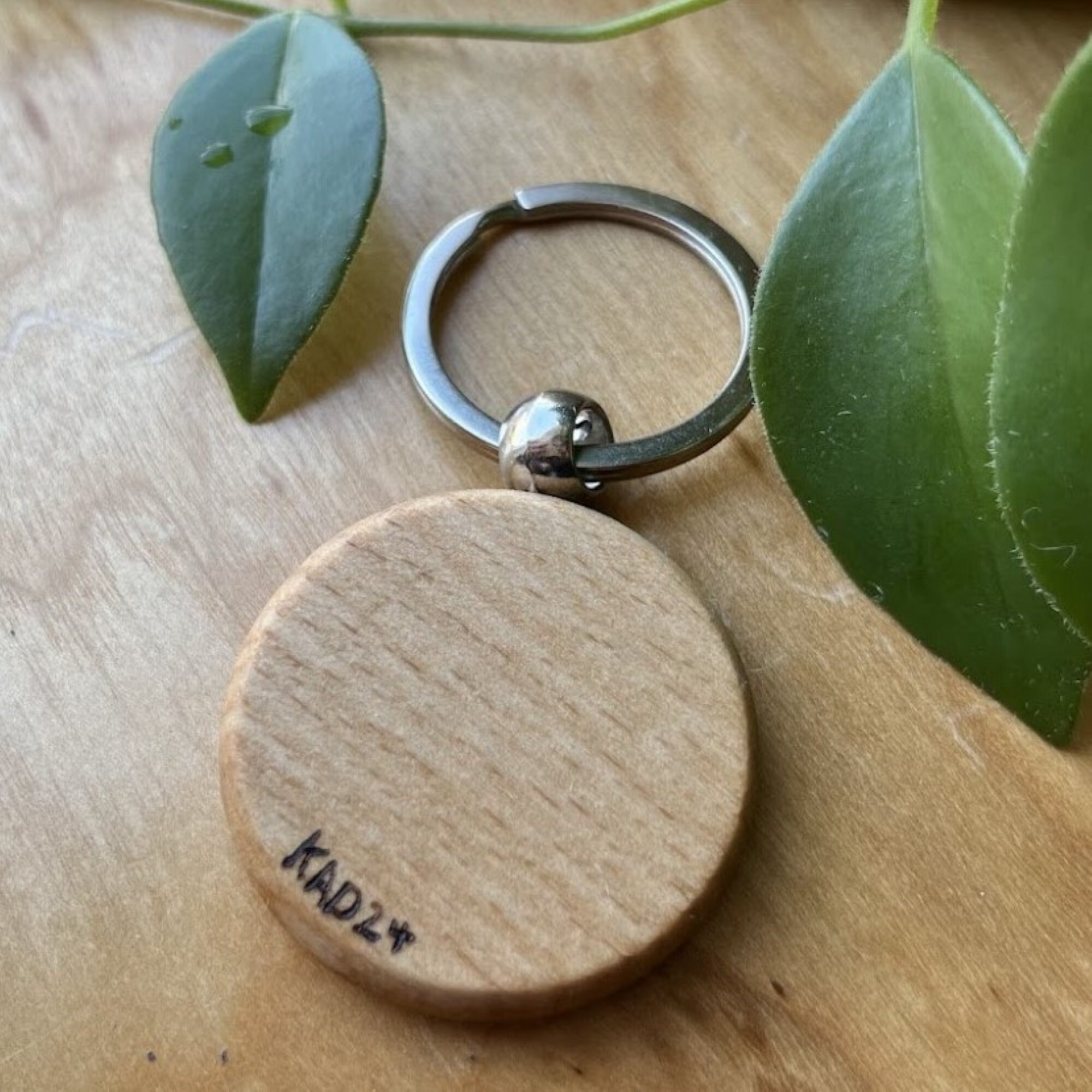 Wooden Keychains Set of 3 Flying Animals: Wood Burning Art Hummingbird ...