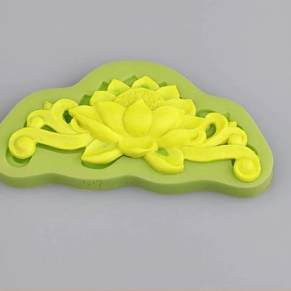 Lily Flowers Mold - Etsy