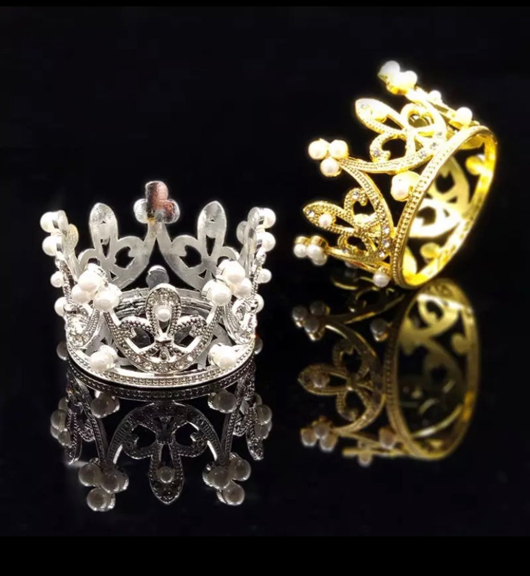Gold & Silver Crown Cake Topper, Baby Photoshoot Prop (5cm) - Etsy