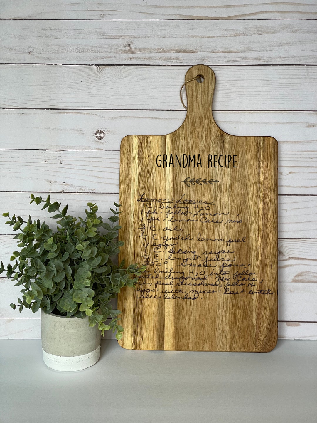 Personalized Gift for Oma, Personalized Oma Recipe Cutting Board, Oma's ...