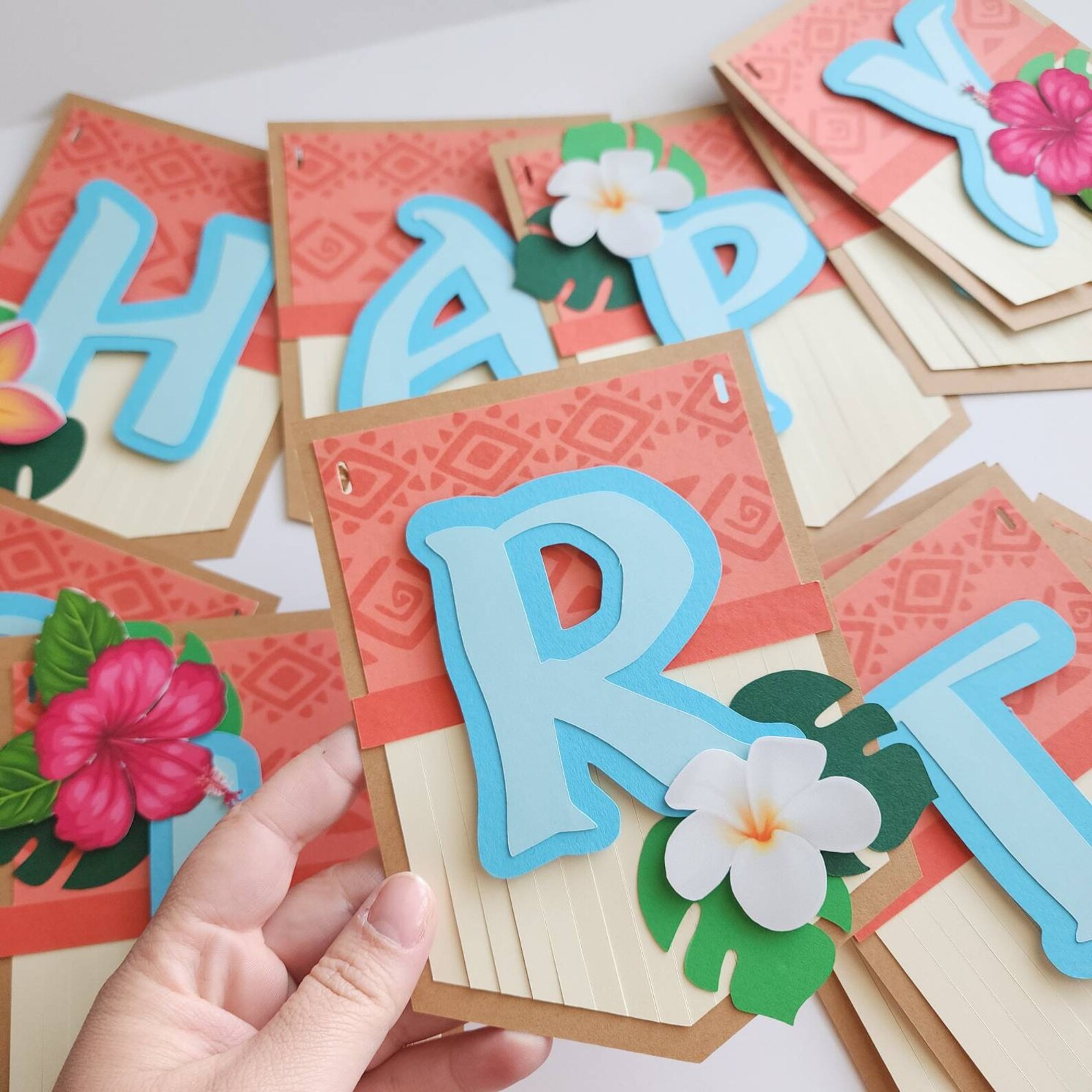 Wayfinder Banner: 3D customize - Etsy