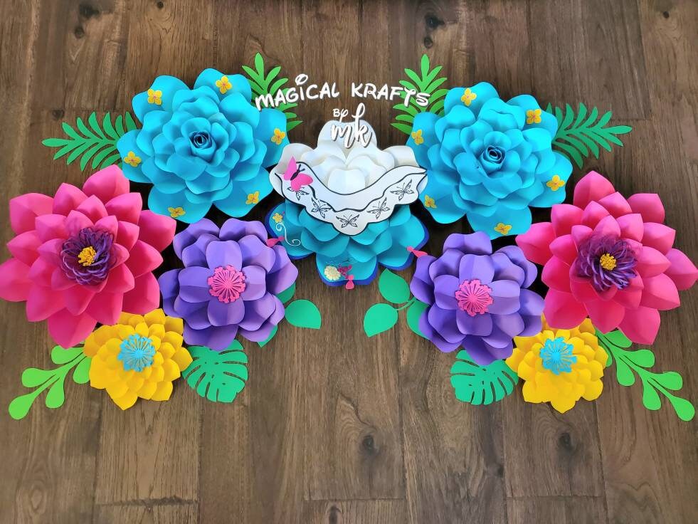 Mirabel Flowers: 9 Pc Set | Etsy