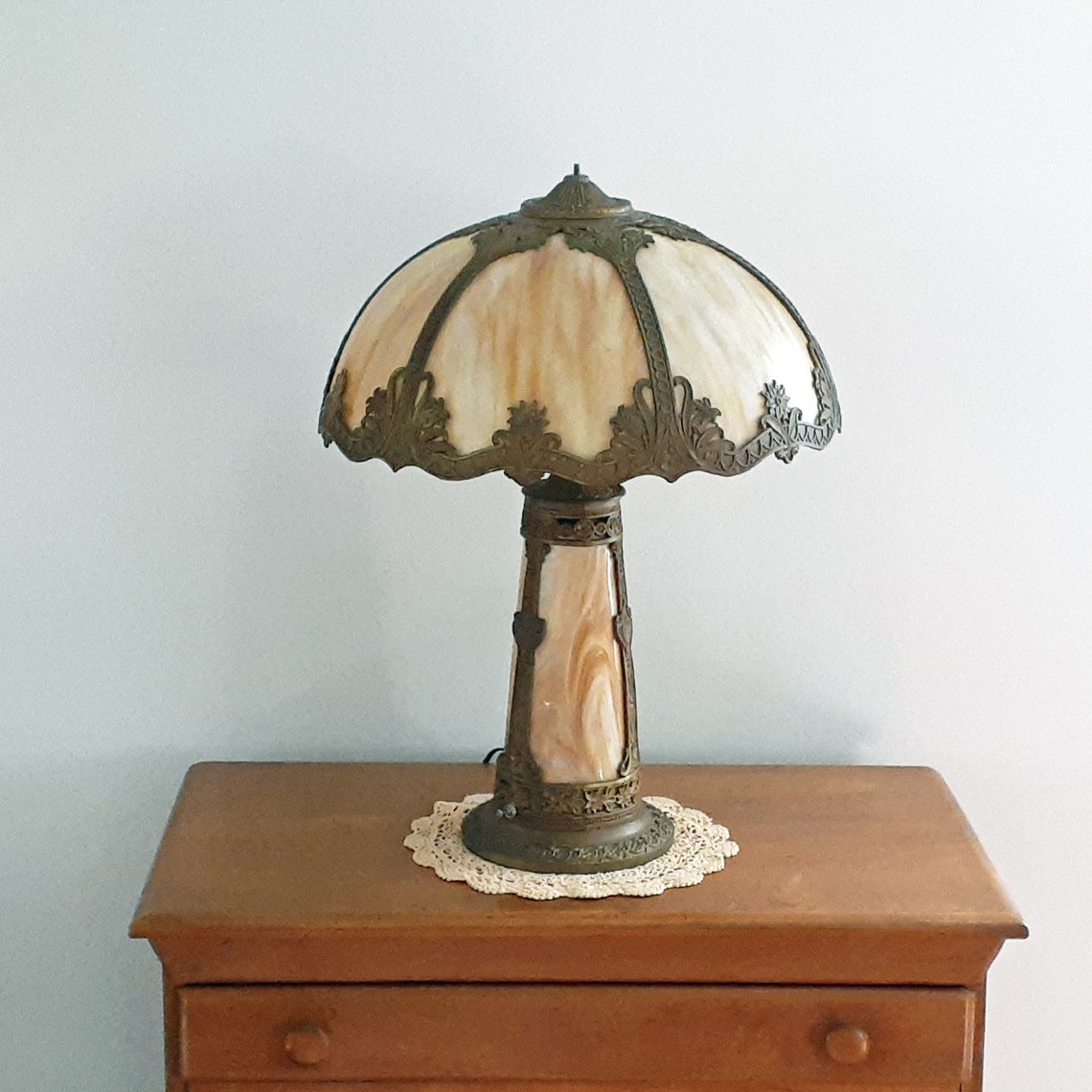 Vintage Slag Glass Lamp With Rare Lighted Base and 6 Panel - Etsy
