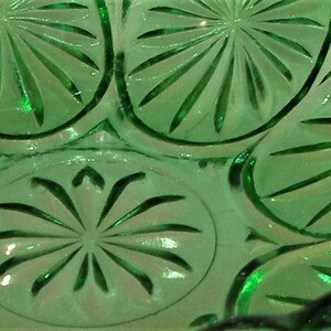 Anchor Hocking Green Daisy Pattern Serving Bowl (302) - Etsy
