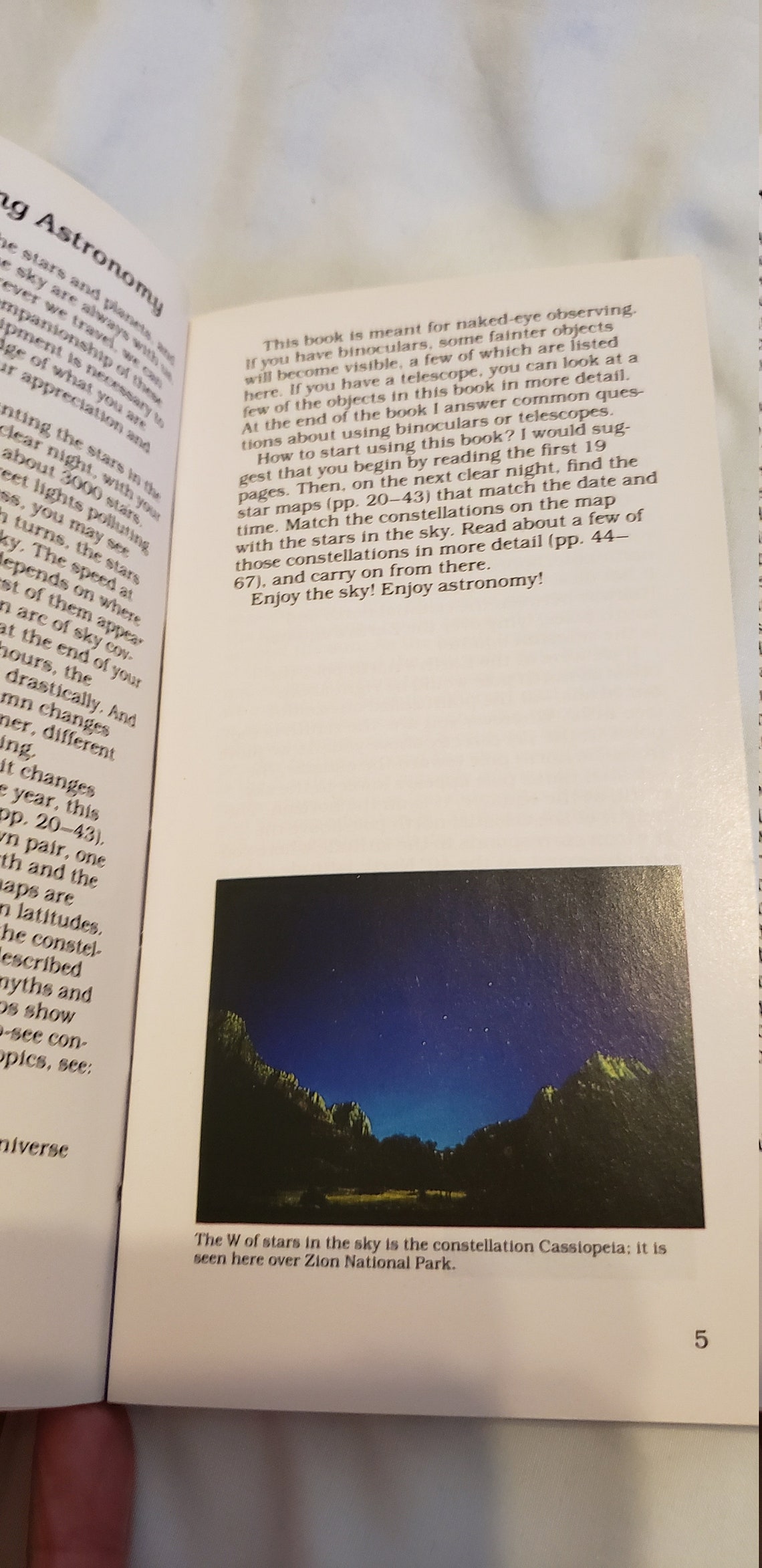 Peterson First Guides Astronomy - A Simplified Field Guide to the Stars ...