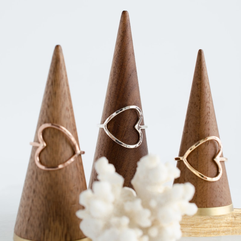 Gold Thumb Heart Ring - Etsy