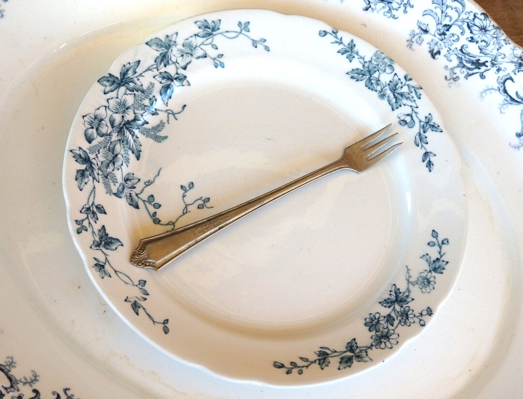 Annette Silvore Pickle Fork, Vintage Olive Fork, Cocktail Fork - Etsy