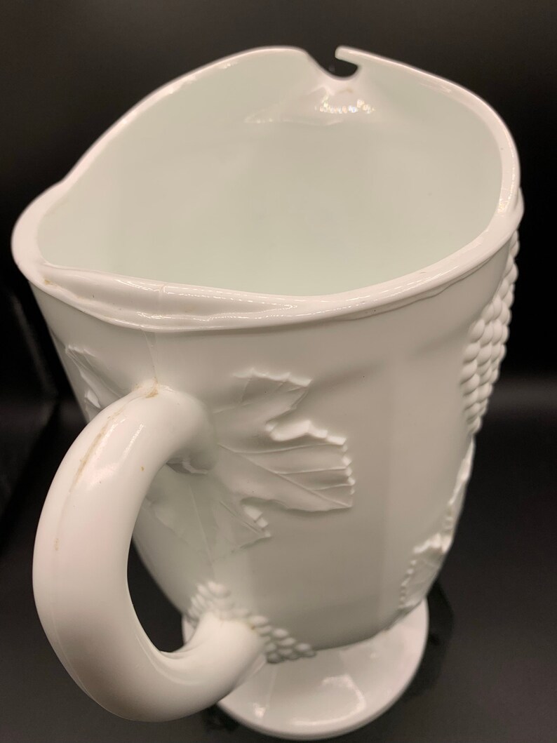 Milk Glass 72oz Pitcher Colony Harvest Pitcher Ice Lip - Etsy