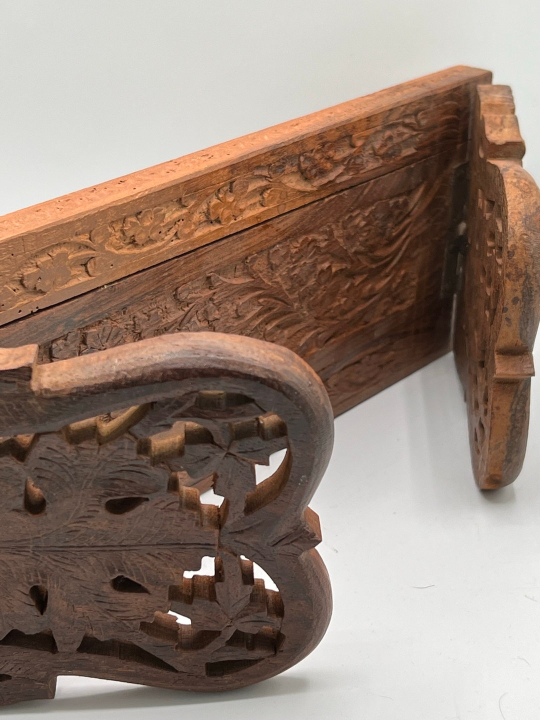 Vintage Book Stand - Made in India - Carved Wood - Asian Design - so ...