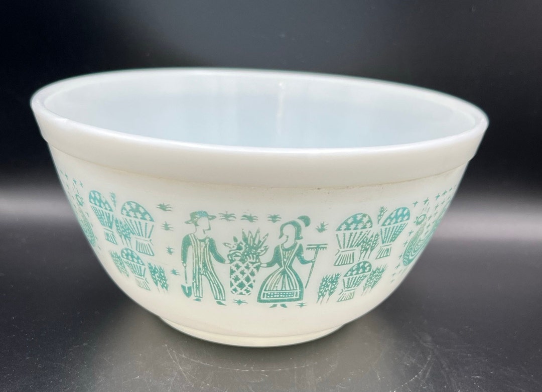 PYREX Butterprint Amish / White and Turquoise Mixing Bowl 402 ...