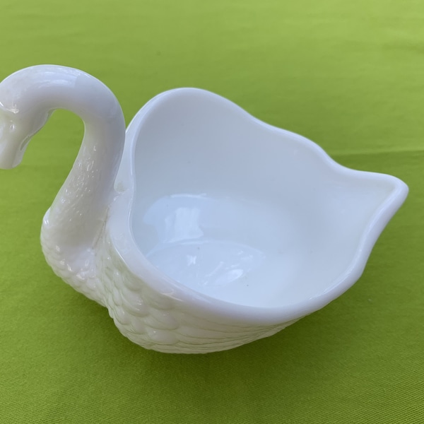 Imperial Glass Swan Etsy