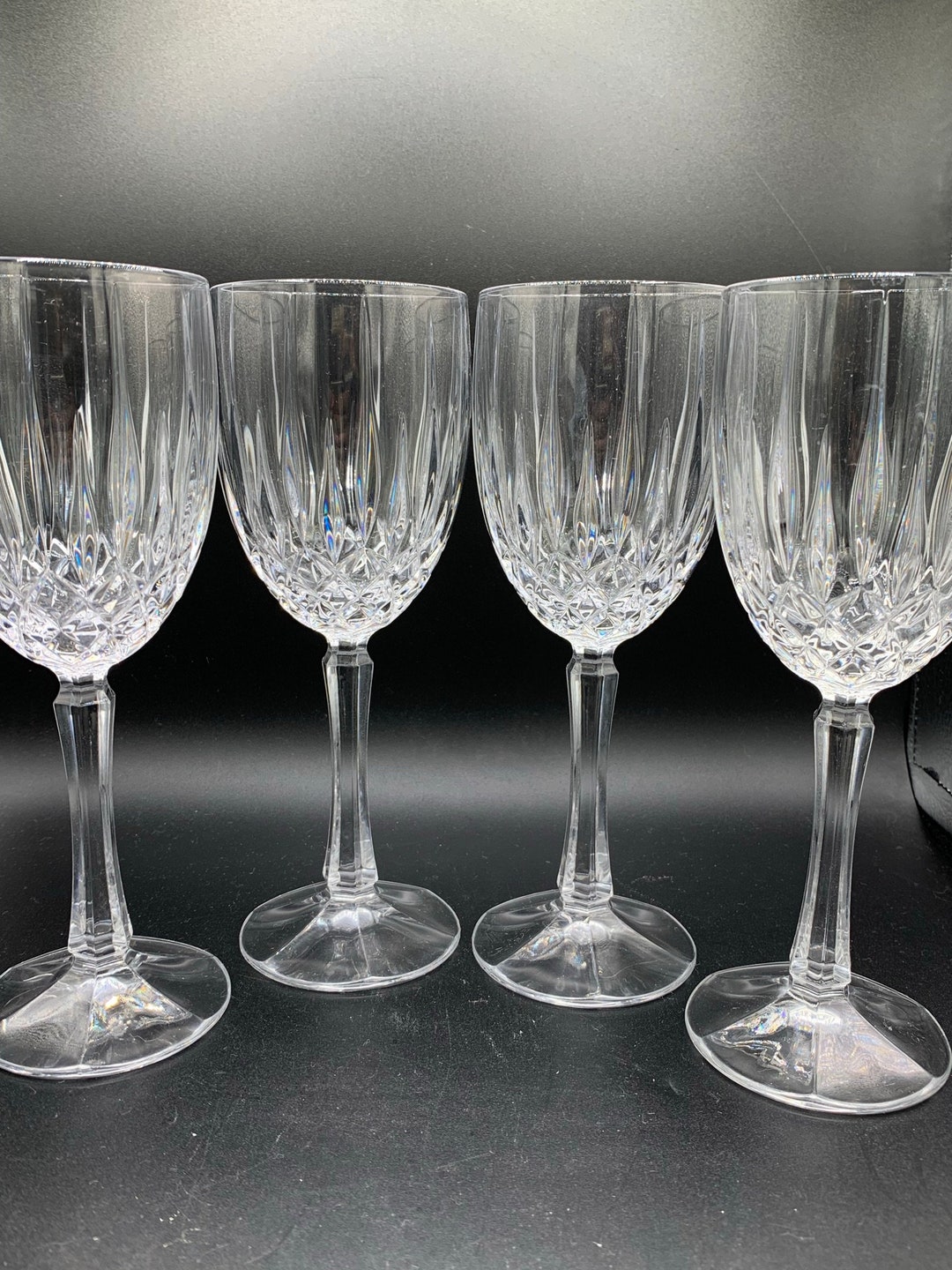 Vintage Cut Crystal Wine Glasses - Set of 4 - Etsy