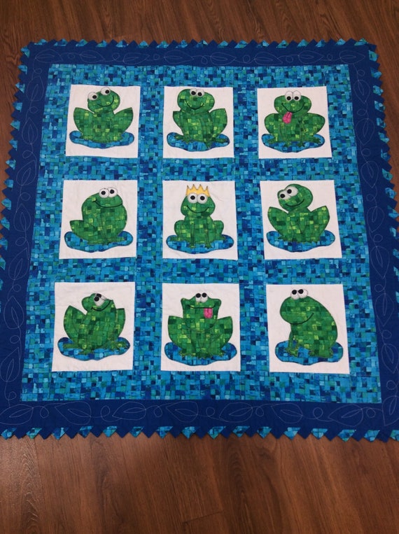 Whimsical Frog Quilt - Etsy