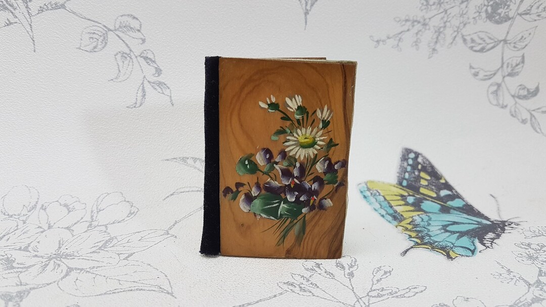 Antique Treen Folding Needle Case, Wooden Hand Painted Needle Book ...
