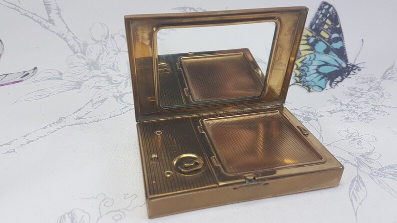 Vintage Melissa Musical Powder Compact - Plays Brahms' Lullaby - Etsy UK