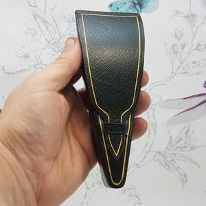 Antique Green Leather Scissor Case With 3 Pairs of Scissors ...
