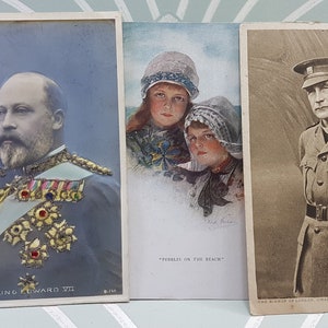 Vintage Box of Ephemera, Vintage Postcards, Box of Vintage Curious, Bas ...