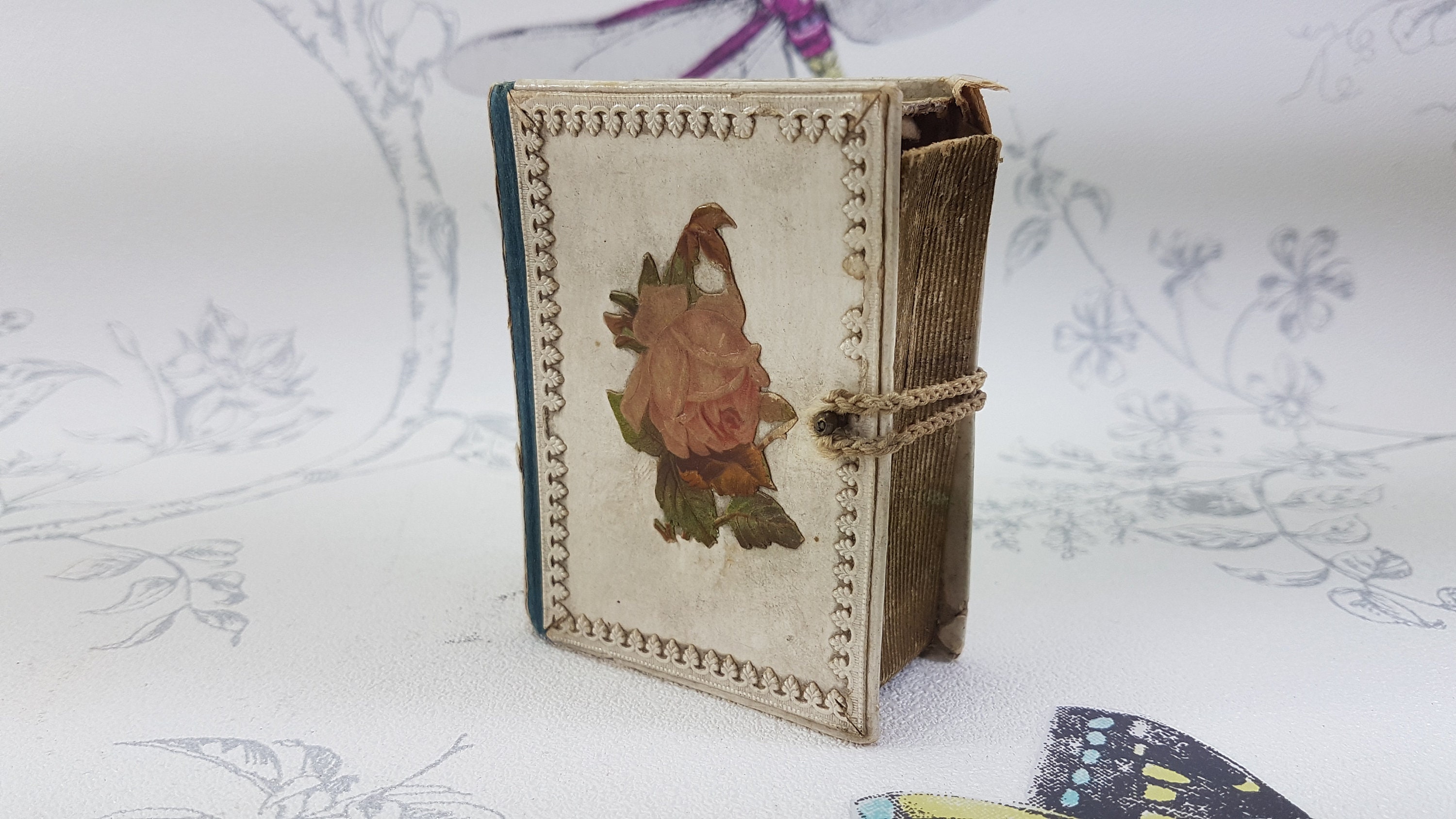 Small Antique Sewing Box Victorian Cardboard and Celluloid - Etsy