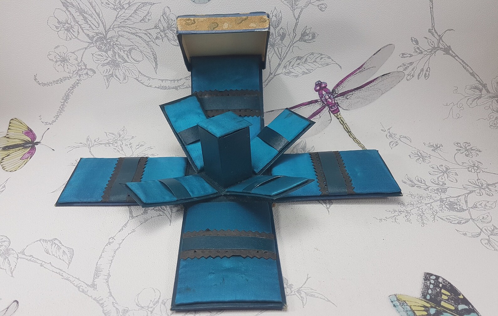 Antique Folding Sewing Compendium Needle Case Vintage - Etsy UK