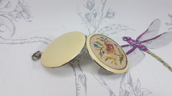 Art Deco powder compact, pocket watch style compact m… - Gem