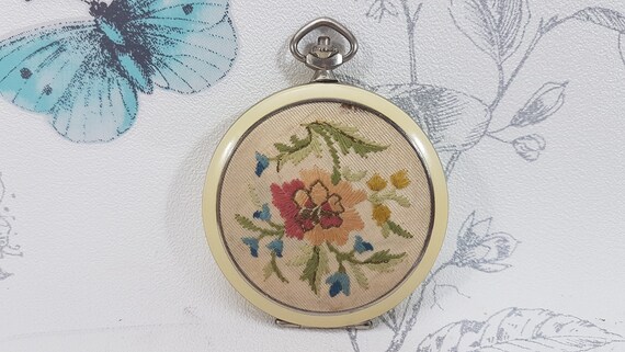 Art Deco powder compact, pocket watch style compact m… - Gem