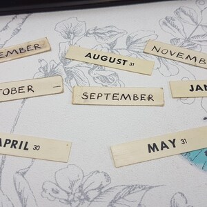 Vintage Perpetual Calendar and Desk Tidy, Art Deco Desktop Perpetual ...