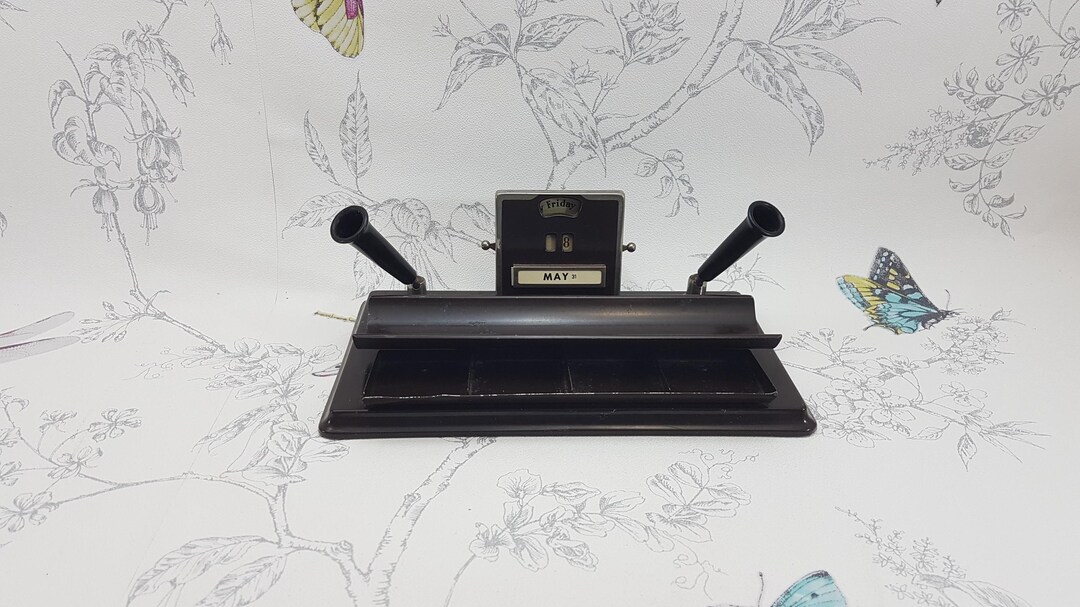 Vintage Perpetual Calendar and Desk Tidy, Art Deco Desktop Perpetual ...