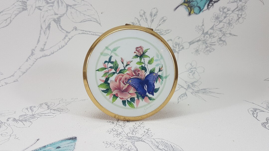 Vintage Floral Stratton Powder Compact, Stratton Roses and Butterfly ...