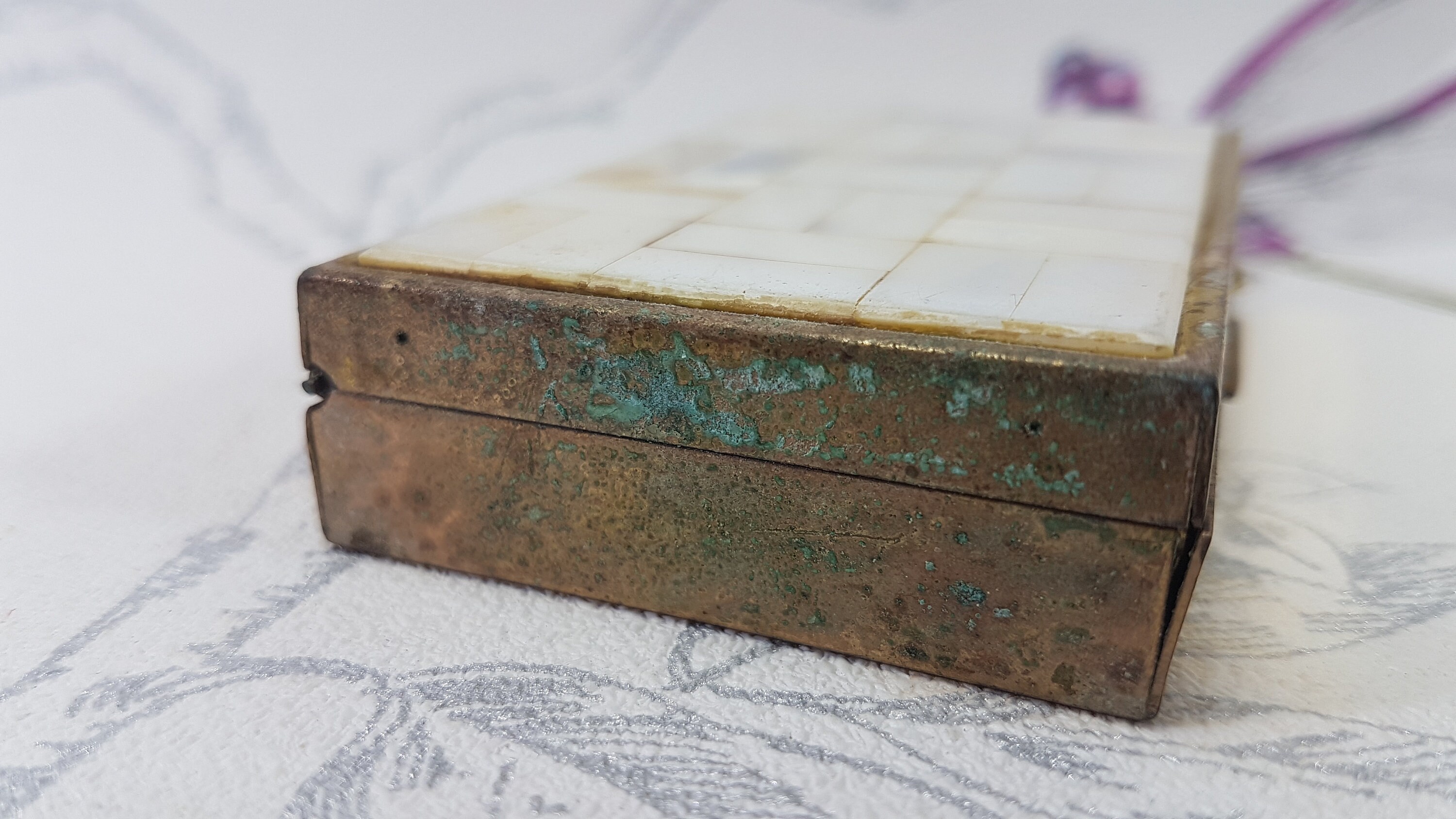 Vintage Musical Powder Compact Clover Mother of Pearl Musical | Etsy UK