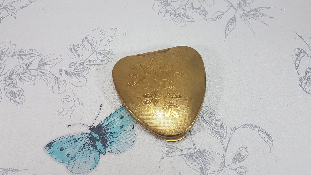 Vintage Kigu Cherie Powder Compact, Heart Shaped Compact Mirror ...